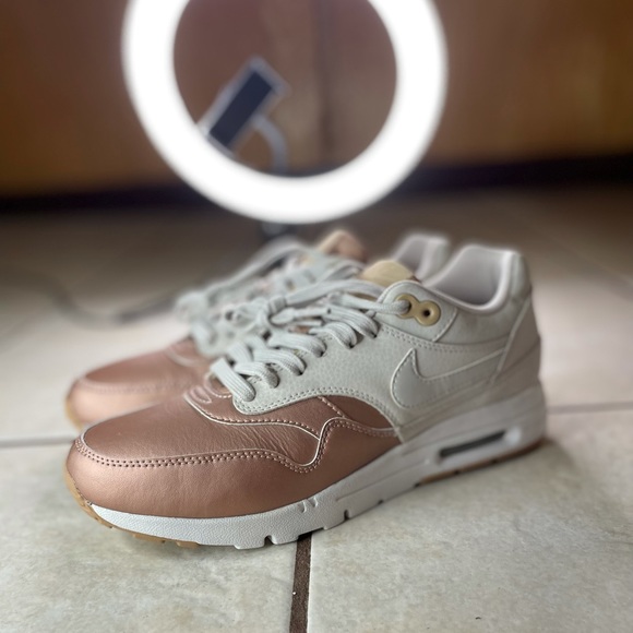 Nike | Shoes | Nike Air Max Ultra Se 8 Light Bone Rose Gold | Poshmark